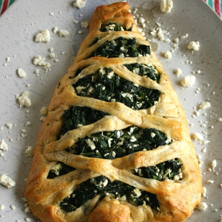 Spinach and Feta Stuffed Bread Christmas Tree